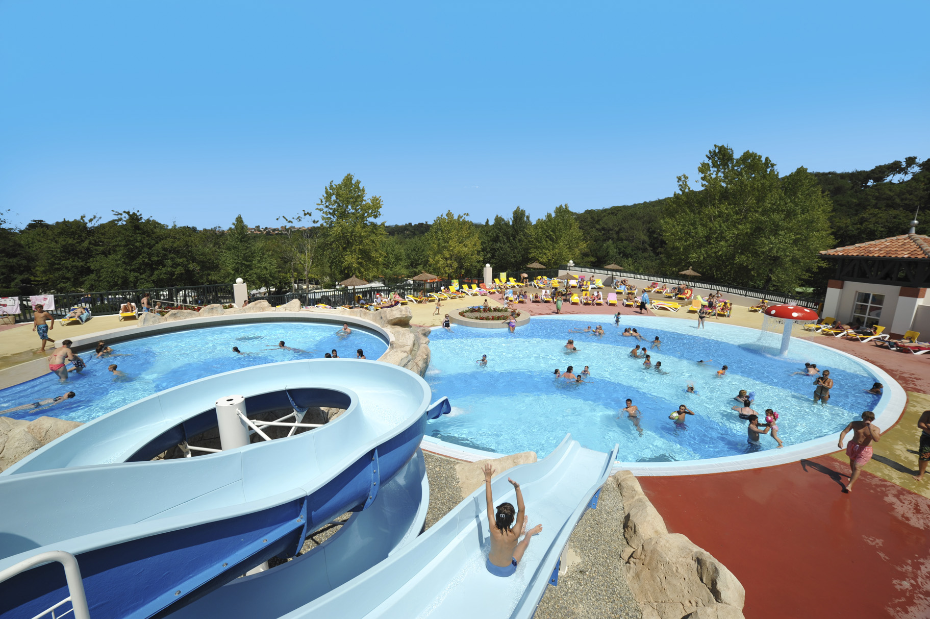 Zoom sur… Le camping « Ilbarritz » - Vacances Vues du Blog
